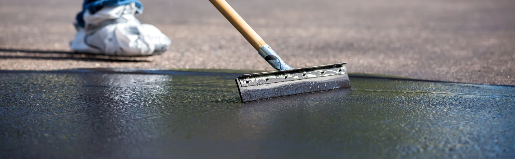 Top 5 Signs Your Driveway Needs Repair or Replacement | WCI
